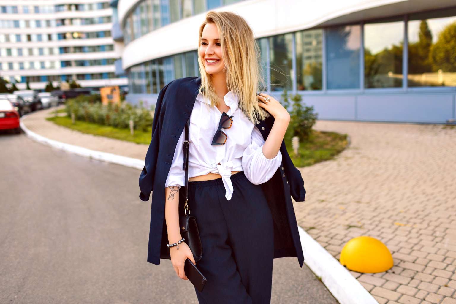 Top Women’s Suits With Vest Ideas, Tips and Inspiration For Chic Style ...