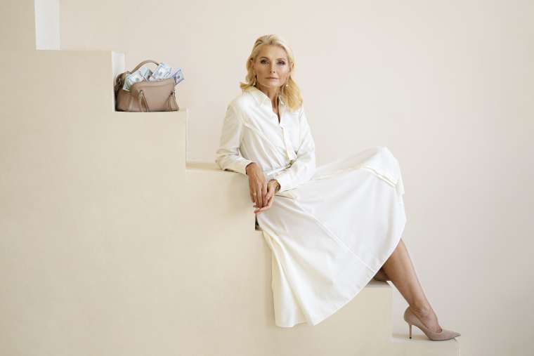Ways To Accessorize Your White Dress: Mastering the Art of ...